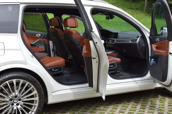 Balts BMW X7 2019 Viļņa, ar dzinēja tilpumu 2.99 L un nobraukumu 165 tūkst. km par 49990 €, foto 11 vietnē AUTOMOTO.COM.LV