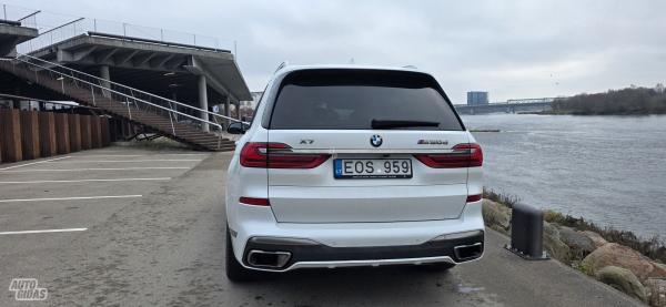 Balts BMW X7 2020 Kauņa, ar dzinēja tilpumu 3.00 L un nobraukumu 135 tūkst. km par 58000 €, foto 4 vietnē AUTOMOTO.COM.LV