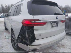 White BMW X7 2020 in Klaipeda, with an engine capacity of 3.00 L and mileage of 140 thousand km for 21300 €, photo 6 on AUTOMOTO.COM.LV