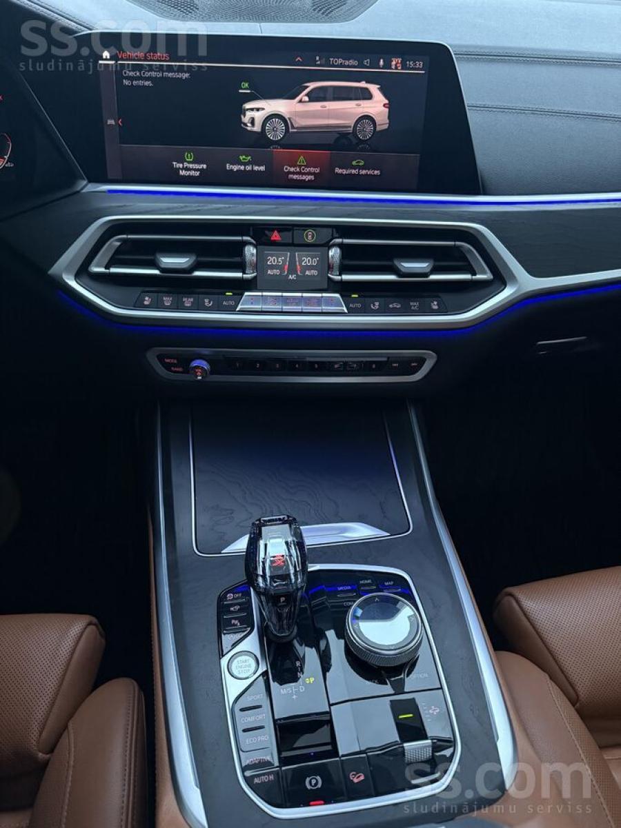 White BMW X7 2020 in Riga, with an engine capacity of 3.00 L and mileage of 92 thousand km for 59990 €, photo 13 on AUTOMOTO.COM.LV