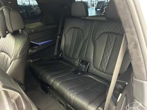 White BMW X7 2020 in Vilnius, with an engine capacity of 3.00 L and mileage of 156 thousand km for 47400 €, photo 17 on AUTOMOTO.COM.LV