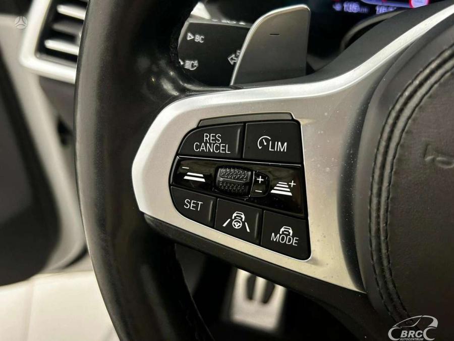 White BMW X7 2020 in Vilnius, with an engine capacity of 3.00 L and mileage of 156 thousand km for 47400 €, photo 23 on AUTOMOTO.COM.LV