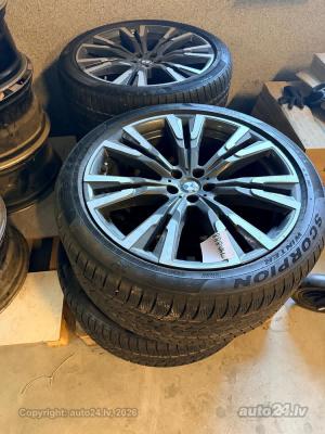 Balts BMW X7 2020 Tallina, ar dzinēja tilpumu 3.00 L un nobraukumu 112 tūkst. km par 49900 €, foto 17 vietnē AUTOMOTO.COM.LV