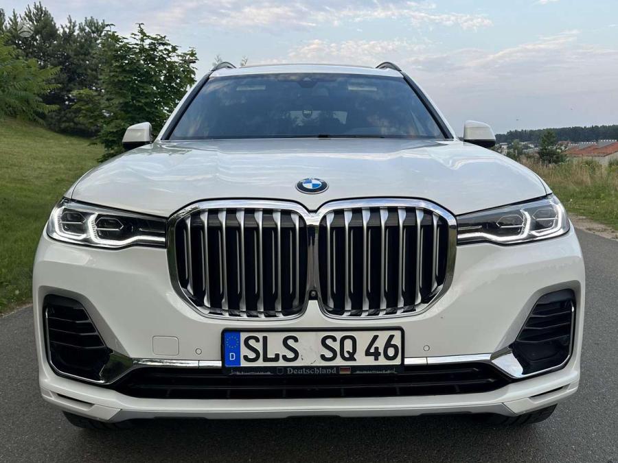 Balts BMW X7 2020 Viļņa, ar dzinēja tilpumu 3.00 L un nobraukumu 62 tūkst. km par 47750 €, foto 4 vietnē AUTOMOTO.COM.LV