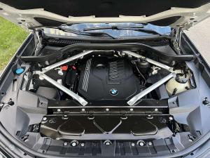 Balts BMW X7 2020 Viļņa, ar dzinēja tilpumu 3.00 L un nobraukumu 62 tūkst. km par 47750 €, foto 17 vietnē AUTOMOTO.COM.LV
