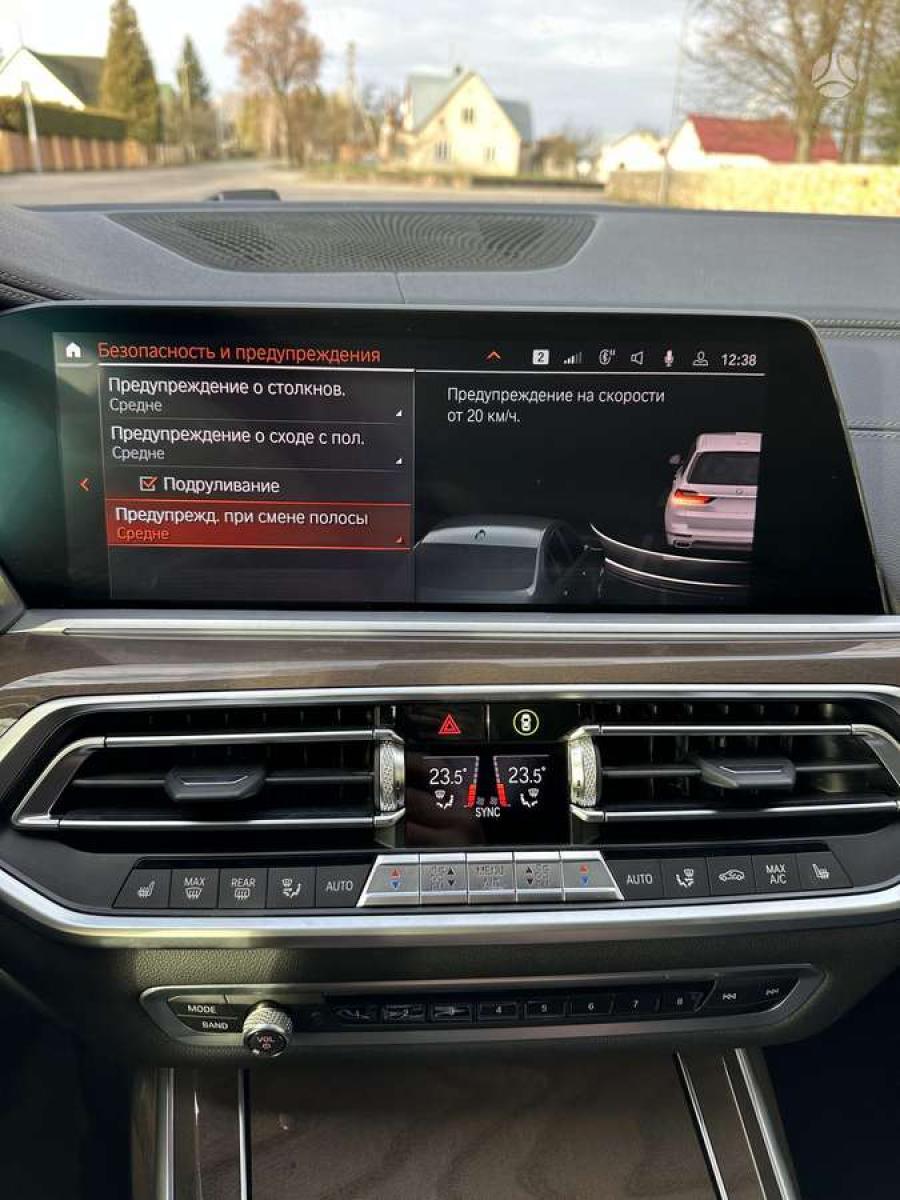 Balts BMW X7 2020 Viļņa, ar dzinēja tilpumu 3.00 L un nobraukumu 62 tūkst. km par 47750 €, foto 22 vietnē AUTOMOTO.COM.LV
