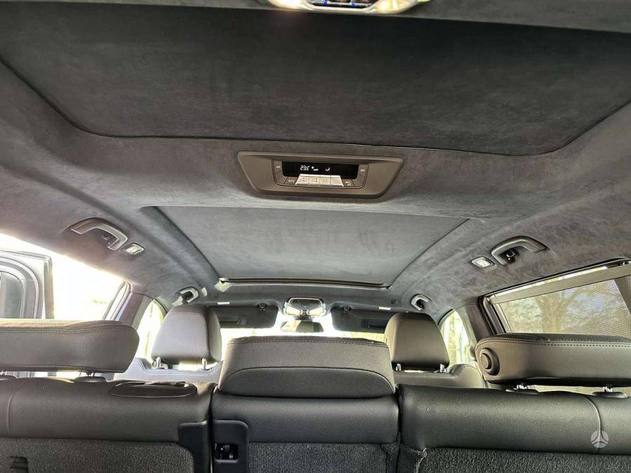 Balts BMW X7 2020 Viļņa, ar dzinēja tilpumu 3.00 L un nobraukumu 62 tūkst. km par 47750 €, foto 33 vietnē AUTOMOTO.COM.LV