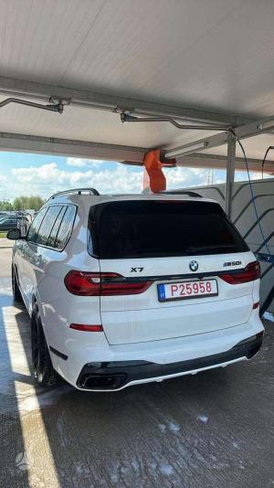 Белый БМВ X7 2020 в Мажейкяй, объемом двигателя 4.40 л и пробегом 132 тыс. км за 61000 €, фото 9 на AUTOMOTO.COM.LV