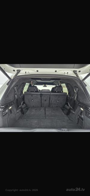 Balts BMW X7 2021 Veru, ar dzinēja tilpumu 3.00 L un nobraukumu 190 tūkst. km par 55000 €, foto 12 vietnē AUTOMOTO.COM.LV