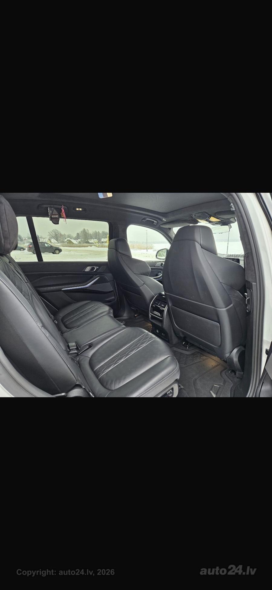 Balts BMW X7 2021 Veru, ar dzinēja tilpumu 3.00 L un nobraukumu 190 tūkst. km par 55000 €, foto 13 vietnē AUTOMOTO.COM.LV
