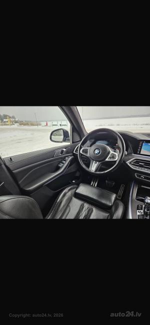 Balts BMW X7 2021 Veru, ar dzinēja tilpumu 3.00 L un nobraukumu 190 tūkst. km par 55000 €, foto 16 vietnē AUTOMOTO.COM.LV
