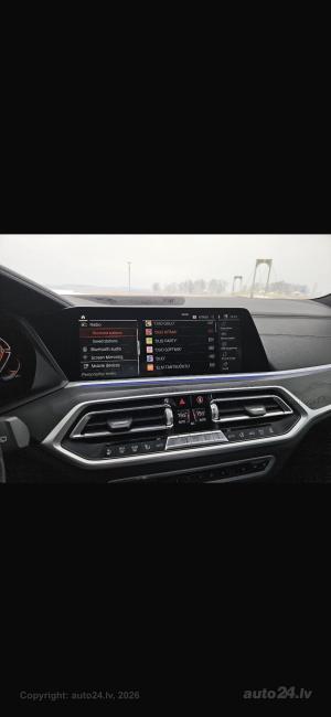 Balts BMW X7 2021 Veru, ar dzinēja tilpumu 3.00 L un nobraukumu 190 tūkst. km par 55000 €, foto 19 vietnē AUTOMOTO.COM.LV