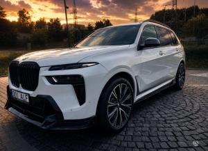 White BMW X7 2021 in Vilnius, with an engine capacity of 4.40 L and mileage of 81 thousand km for 63500 €, photo  on AUTOMOTO.COM.LV