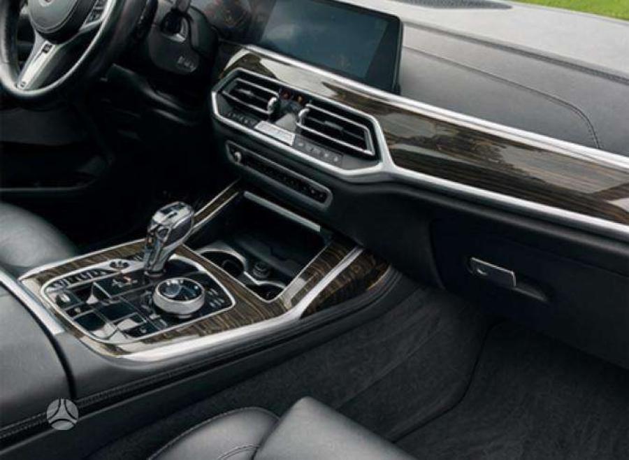 Balts BMW X7 2021 Viļņa, ar dzinēja tilpumu 4.40 L un nobraukumu 81 tūkst. km par 63500 €, foto 10 vietnē AUTOMOTO.COM.LV