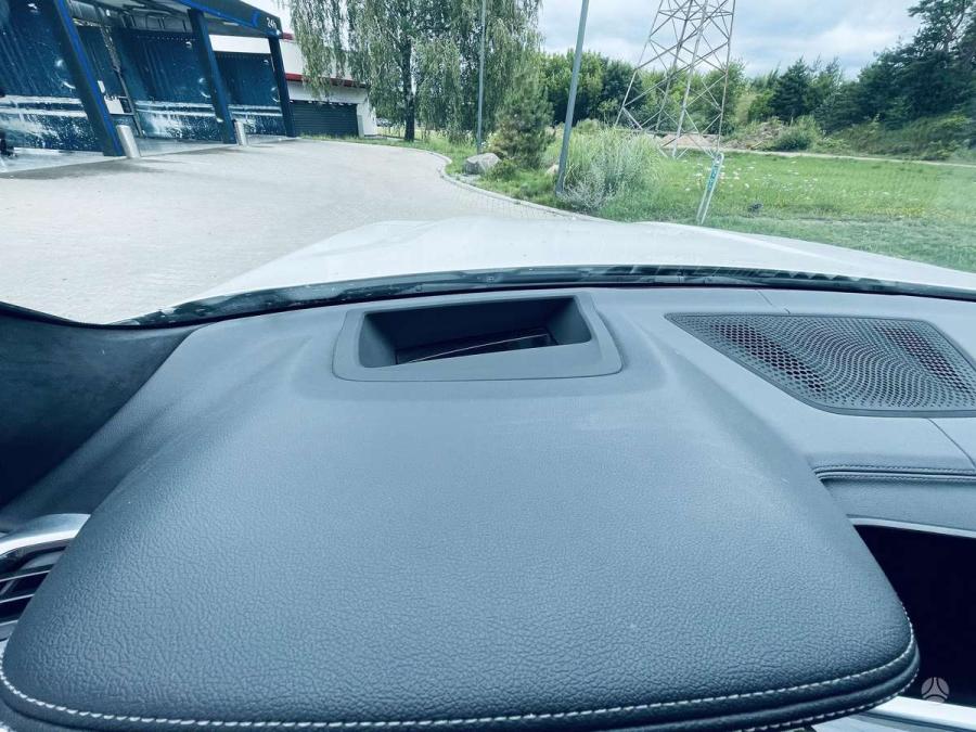 Balts BMW X7 2021 Viļņa, ar dzinēja tilpumu 4.40 L un nobraukumu 81 tūkst. km par 63500 €, foto 12 vietnē AUTOMOTO.COM.LV