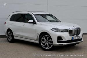 White BMW X7 2021 in Kretinga, with an engine capacity of 3.00 L and mileage of 21 thousand km for 56999 €, photo  on AUTOMOTO.COM.LV