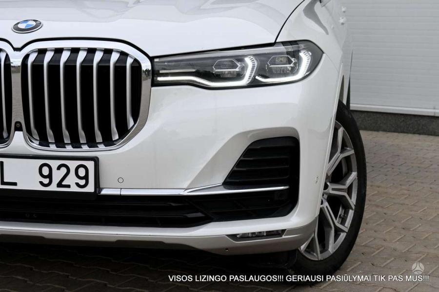 White BMW X7 2021 in Kretinga, with an engine capacity of 3.00 L and mileage of 21 thousand km for 56999 €, photo 6 on AUTOMOTO.COM.LV