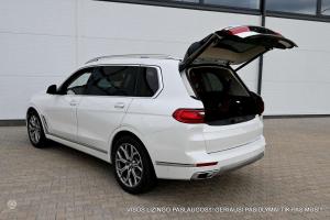 White BMW X7 2021 in Kretinga, with an engine capacity of 3.00 L and mileage of 21 thousand km for 56999 €, photo 11 on AUTOMOTO.COM.LV