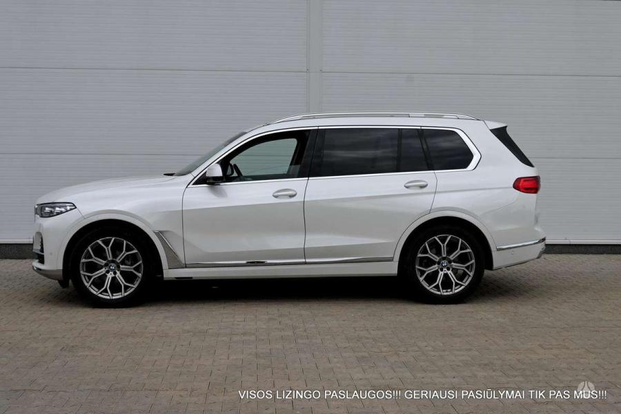 White BMW X7 2021 in Kretinga, with an engine capacity of 3.00 L and mileage of 21 thousand km for 56999 €, photo 12 on AUTOMOTO.COM.LV
