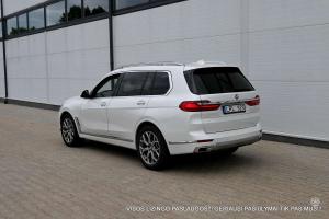 White BMW X7 2021 in Kretinga, with an engine capacity of 3.00 L and mileage of 21 thousand km for 56999 €, photo 13 on AUTOMOTO.COM.LV