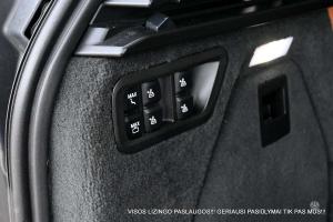 White BMW X7 2021 in Kretinga, with an engine capacity of 3.00 L and mileage of 21 thousand km for 56999 €, photo 18 on AUTOMOTO.COM.LV