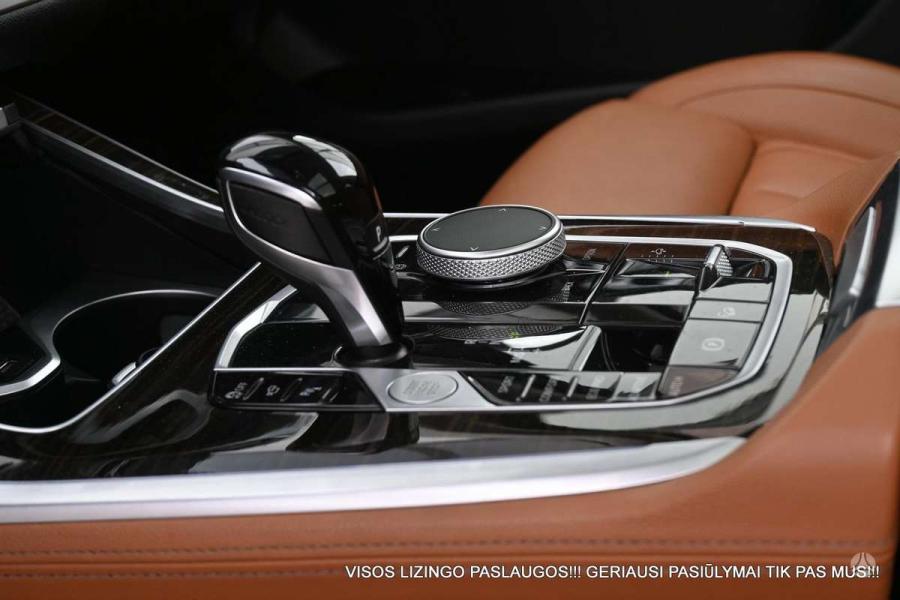 White BMW X7 2021 in Kretinga, with an engine capacity of 3.00 L and mileage of 21 thousand km for 56999 €, photo 30 on AUTOMOTO.COM.LV