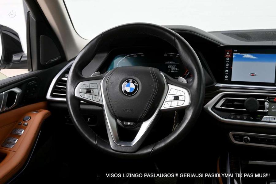 White BMW X7 2021 in Kretinga, with an engine capacity of 3.00 L and mileage of 21 thousand km for 56999 €, photo 41 on AUTOMOTO.COM.LV