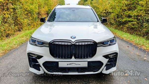 Balts BMW X7 2021 Tallina, ar dzinēja tilpumu 3.00 L un nobraukumu 120 tūkst. km par 55900 €, foto 3 vietnē AUTOMOTO.COM.LV