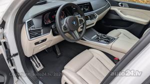 Белый БМВ X7 2021 в Таллин, объемом двигателя 3.00 л и пробегом 120 тыс. км за 55900 €, фото 11 на AUTOMOTO.COM.LV