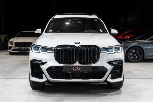 Balts BMW X7 2022 Rīga, ar dzinēja tilpumu 2.99 L un nobraukumu 52 tūkst. km par 77500 €, foto 2 vietnē AUTOMOTO.COM.LV