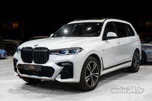 Balts BMW X7 2022 Rīga, ar dzinēja tilpumu 3.00 L un nobraukumu 52 tūkst. km par 77500 €, foto  vietnē AUTOMOTO.COM.LV