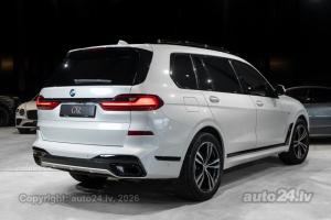 Balts BMW X7 2022 Rīga, ar dzinēja tilpumu 3.00 L un nobraukumu 52 tūkst. km par 77500 €, foto 4 vietnē AUTOMOTO.COM.LV