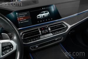 Белый БМВ X7 2022 в Рига, объемом двигателя 3.00 л и пробегом 52 тыс. км за 69000 €, фото 27 на AUTOMOTO.COM.LV