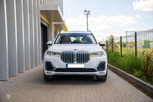 Белый БМВ X7 2022 в Вильнюс, объемом двигателя 3.00 л и пробегом 63 тыс. км за 56000 €, фото 15 на AUTOMOTO.COM.LV