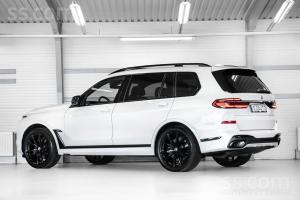 Balts BMW X7 2023 Tukums, ar dzinēja tilpumu 3.00 L un nobraukumu 0 tūkst. km par 90555 €, foto 8 vietnē AUTOMOTO.COM.LV