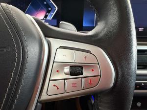 Balts BMW X7 2023 Klaipėda, ar dzinēja tilpumu 3.00 L un nobraukumu 112 tūkst. km par 60000 €, foto 16 vietnē AUTOMOTO.COM.LV