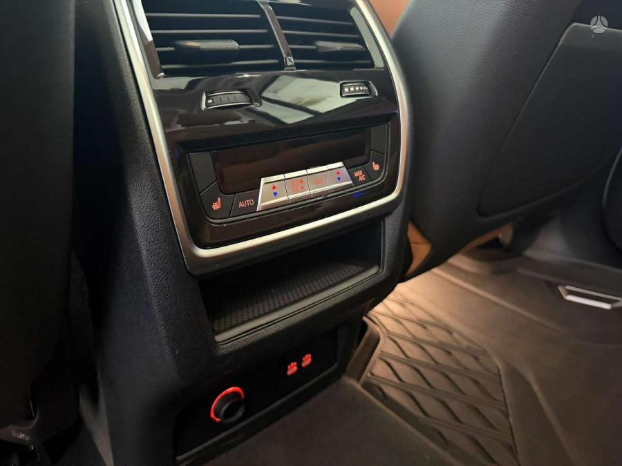 Balts BMW X7 2023 Klaipėda, ar dzinēja tilpumu 3.00 L un nobraukumu 112 tūkst. km par 60000 €, foto 29 vietnē AUTOMOTO.COM.LV