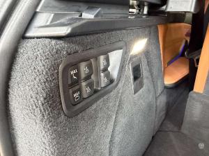 Balts BMW X7 2023 Klaipėda, ar dzinēja tilpumu 3.00 L un nobraukumu 112 tūkst. km par 60000 €, foto 32 vietnē AUTOMOTO.COM.LV