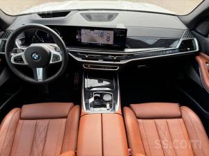 Balts BMW X7 2024 Rīga, ar dzinēja tilpumu 3.00 L un nobraukumu 18 tūkst. km par 85000 €, foto 15 vietnē AUTOMOTO.COM.LV