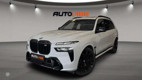 Balts BMW X7 2024 Viļņa, ar dzinēja tilpumu 4.40 L un nobraukumu 27 tūkst. km par 97777 €, foto 1 vietnē AUTOMOTO.COM.LV