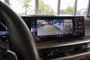 White BMW X7 2024 in Kaunas, with an engine capacity of 3.00 L and mileage of 73 thousand km for 85771 €, photo 19 on AUTOMOTO.COM.LV