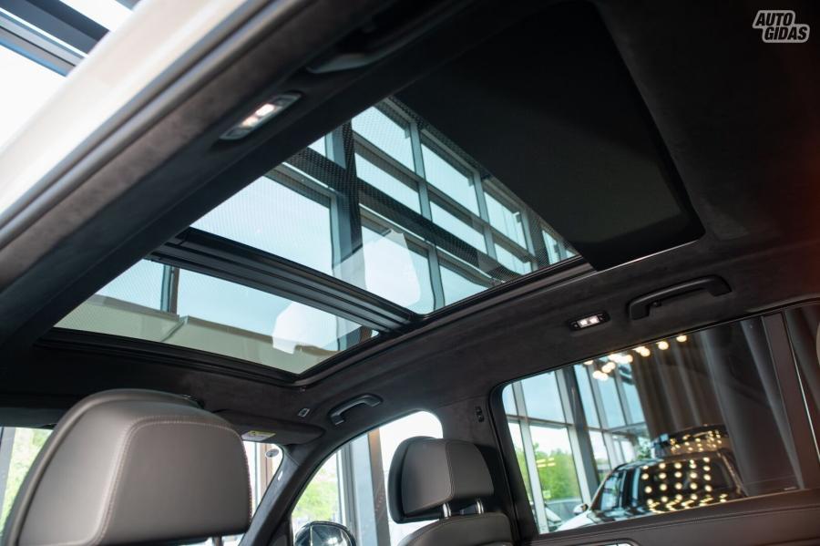 White BMW X7 2024 in Kaunas, with an engine capacity of 3.00 L and mileage of 73 thousand km for 85771 €, photo 24 on AUTOMOTO.COM.LV
