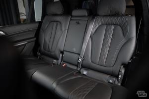 White BMW X7 2024 in Kaunas, with an engine capacity of 3.00 L and mileage of 73 thousand km for 85771 €, photo 27 on AUTOMOTO.COM.LV