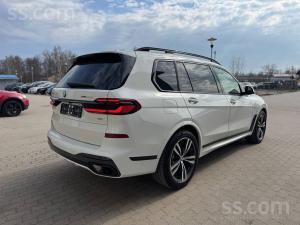 Белый БМВ X7 2024 в Рига, объемом двигателя 3.00 л и пробегом 22 тыс. км за 82000 €, фото 6 на AUTOMOTO.COM.LV