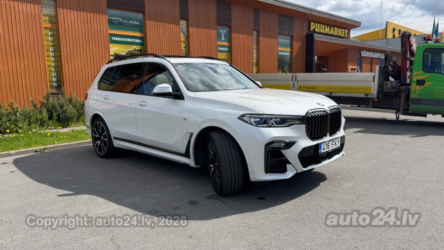 Белый БМВ X7 2021 в Таллин, объемом двигателя 3.00 л и пробегом 127 тыс. км за 65000 €, фото 1 на AUTOMOTO.COM.LV