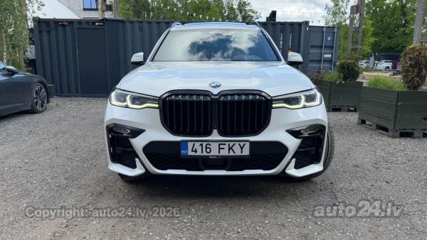 White BMW X7 2021 in Tallinn, with an engine capacity of 3.00 L and mileage of 127 thousand km for 65000 €, photo 4 on AUTOMOTO.COM.LV
