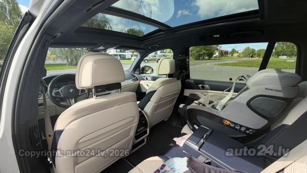 White BMW X7 2021 in Tallinn, with an engine capacity of 3.00 L and mileage of 127 thousand km for 65000 €, photo 6 on AUTOMOTO.COM.LV