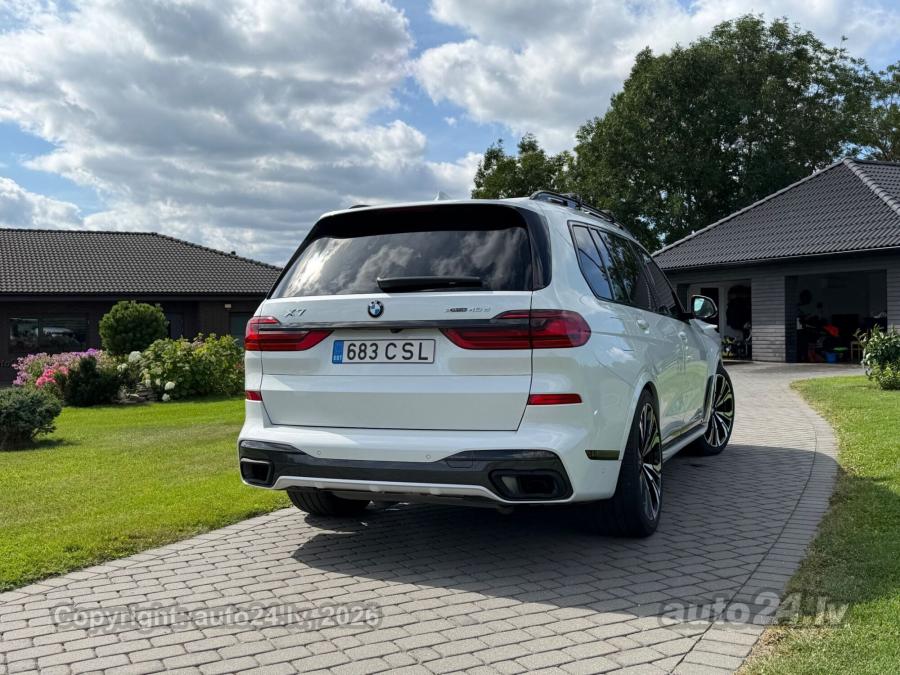 Balts BMW X7 2021 Tallina, ar dzinēja tilpumu 3.00 L un nobraukumu 166 tūkst. km par 55000 €, foto 5 vietnē AUTOMOTO.COM.LV