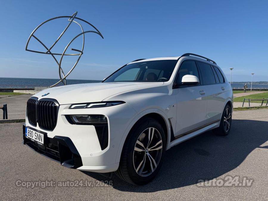 White BMW X7 2024 in Tallinn, with an engine capacity of 3.00 L and mileage of 28 thousand km for 94500 €, photo 9 on AUTOMOTO.COM.LV