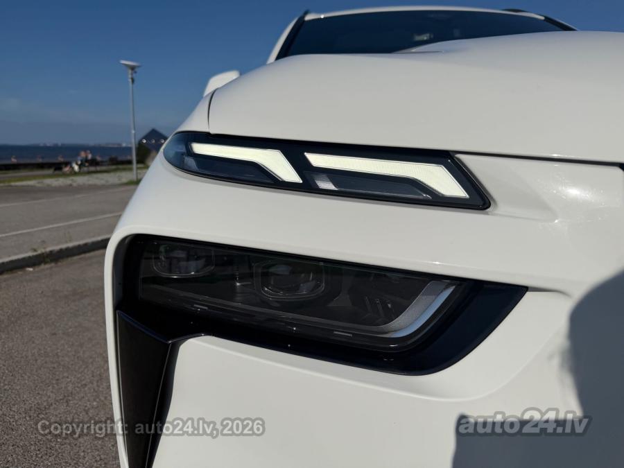 White BMW X7 2024 in Tallinn, with an engine capacity of 3.00 L and mileage of 28 thousand km for 94500 €, photo 11 on AUTOMOTO.COM.LV